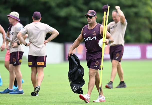 NRL BRONCOS TRAINING, Broncos assistant coach Allan Langer and Coach ...