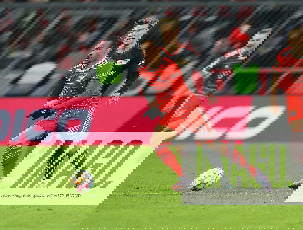 Leroy Sane Bayern Rear Kevin Behrens Union Sport Football LIGA season ...