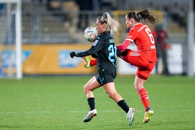 v li Ereleta Memeti TSG, 23 , Tuva Hansen FCB, 6 , duel, duel scene ...