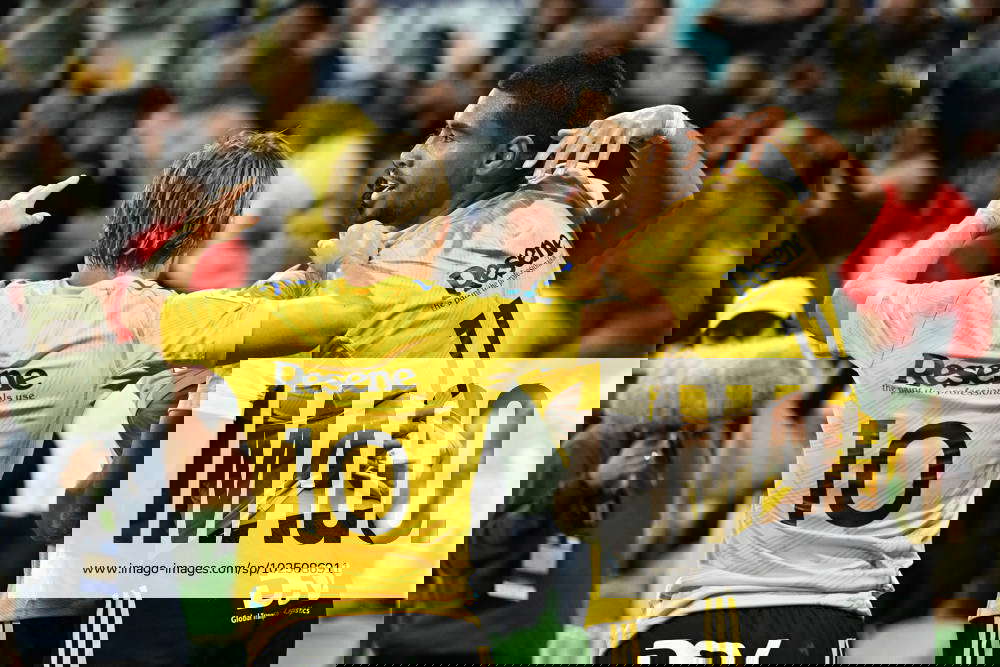 SUPER RUGBY REBELS HURRICANES, Salesi Rayasi of the Hurricanes (right ...