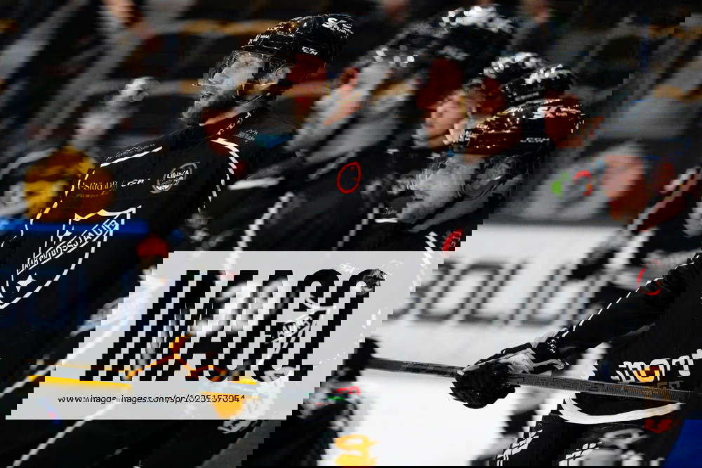 230304 Skellefteas Petter Granberg in Arvidsjaurs match shirt during the SHL ice hockey match