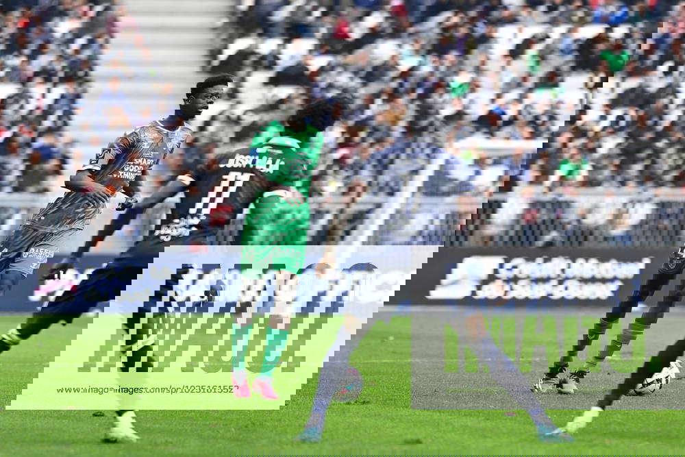 Saidou SOW ( 4 - Saint Etienne ) - Josh MAJA ( 11 - Bordeaux ...