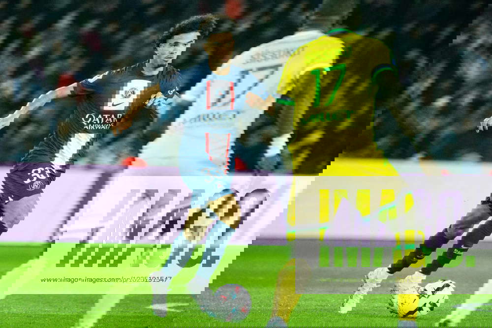 Warren Zaire-Emery (Paris SG) FOOTBALL : Paris Saint Germain - FC ...