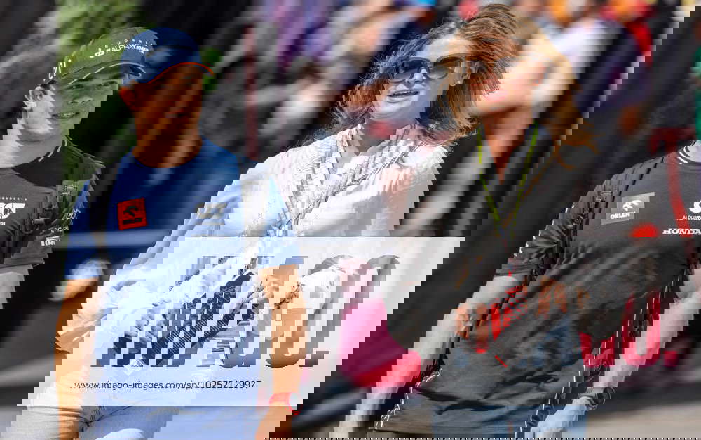 Formula 1 GP Bahrain Sunday 05 03 2023 Nyck de Vries NED with ...