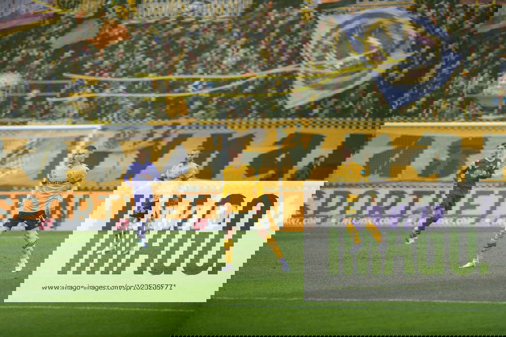 Dresdens Dennis Borkowski in front of the K Block SG Dynamo Dresden FC ...