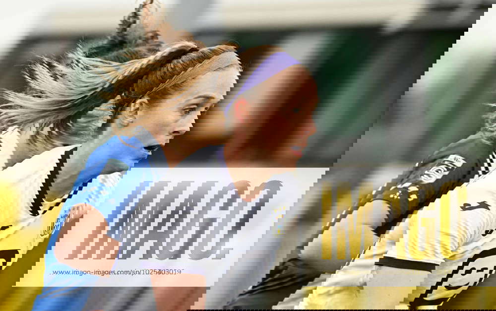 RSC ANDERLECHT VS AA GENT Allie Alexis Thornton (23) of Anderlecht ...