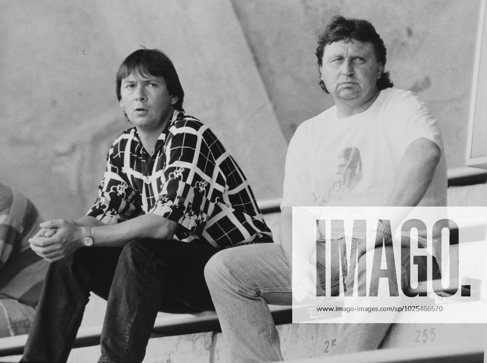 1 FC Cologne Stephan Engels l Heinz Flohe r