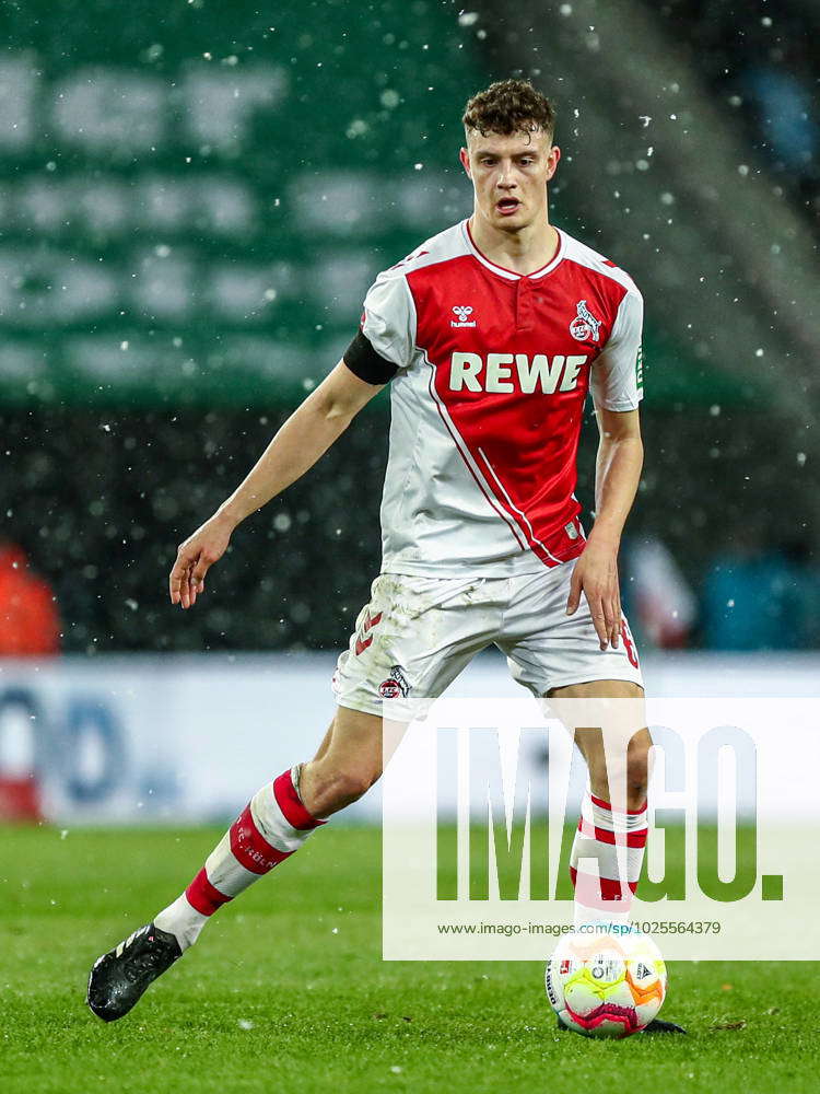 Eric Martel FC Köln Koeln, 06 on the ball, in action, individual action ...