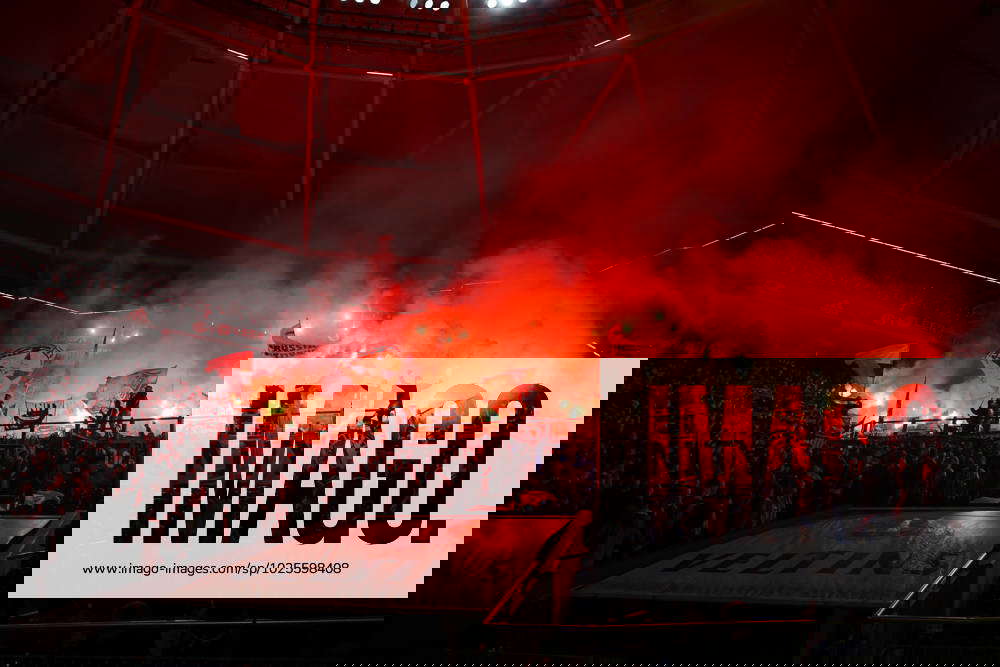 Pyro Pyrotechnics of Dortmund fans, FC Schalke 04 vs Borussia Dortmund ...