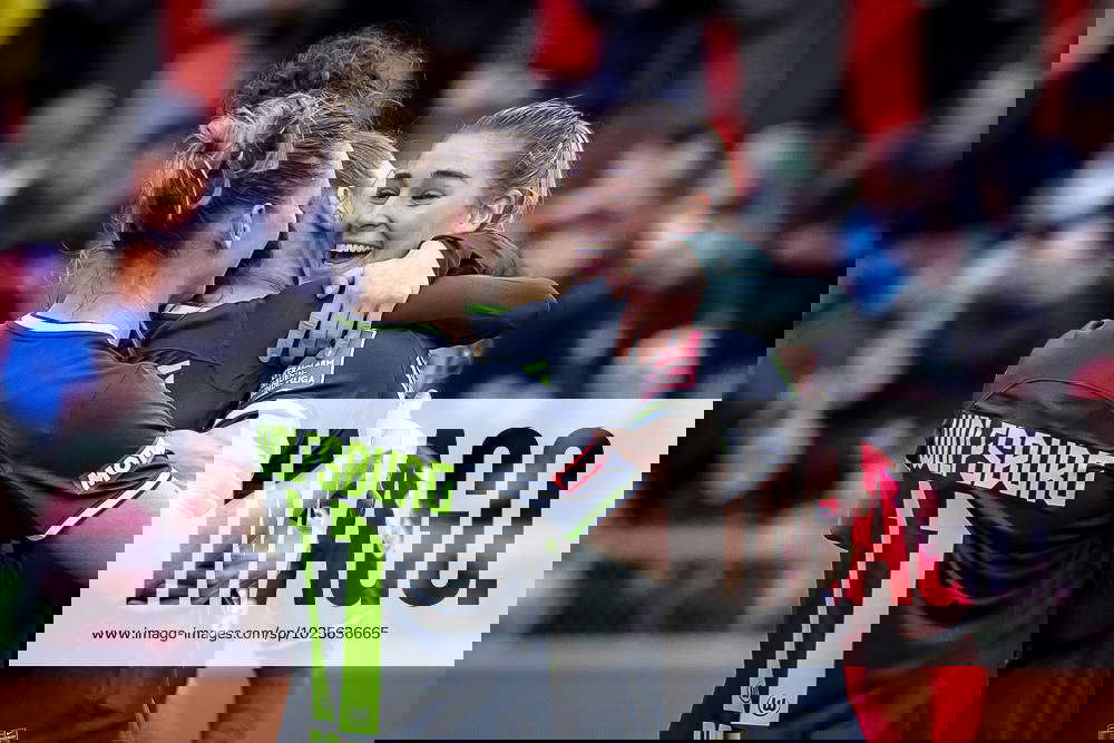 1 Womens Bundesliga Bayer 04 Leverkusen vs VfL Wolfsburg, 12 03 2023 ...