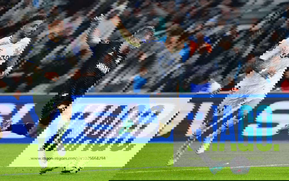 Thomas Delaine (RC Strasbourg) FOOTBALL : Olympique de Marseille vs RC ...