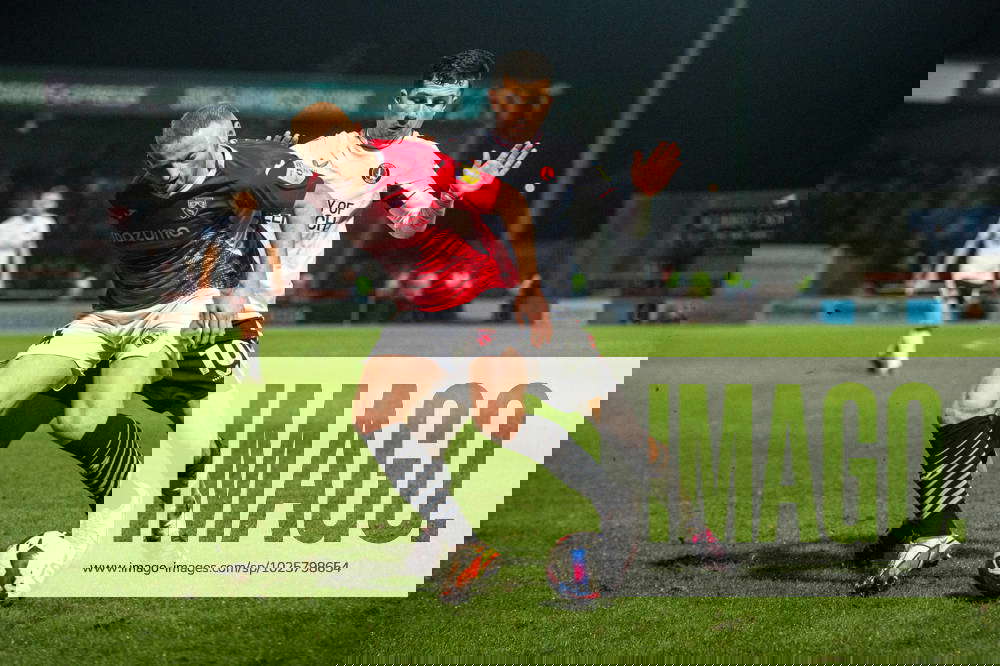 Morecambe v Charlton Athletic Sky Bet League 1 Liam Gibson of Morecambe ...