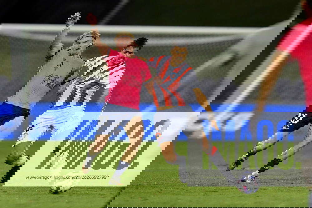 ALEAGUE MACARTHUR CITY, Lachlan Rose of the Bulls and Nuno Miguel ...