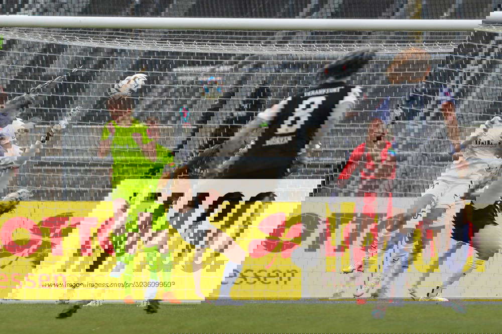 Beke Sterner SGS Essen, 19, Lara Prasnikar Eintracht Frankfurt, 7, GER ...