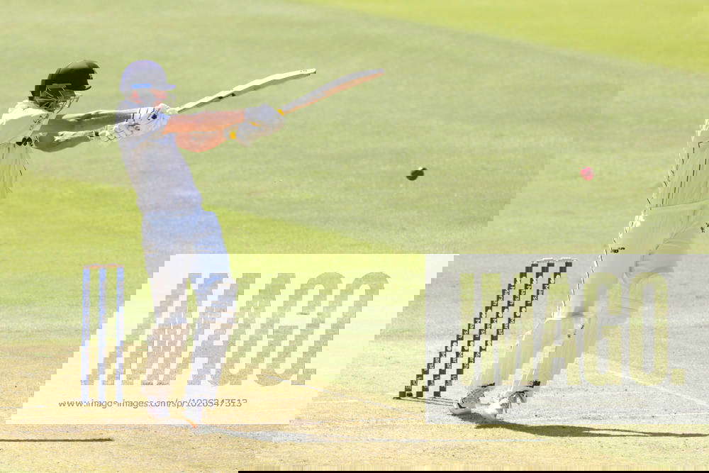 CRICKET SHIELD WA VIC, Matt Short of Victoria bats during Day 1 of the ...