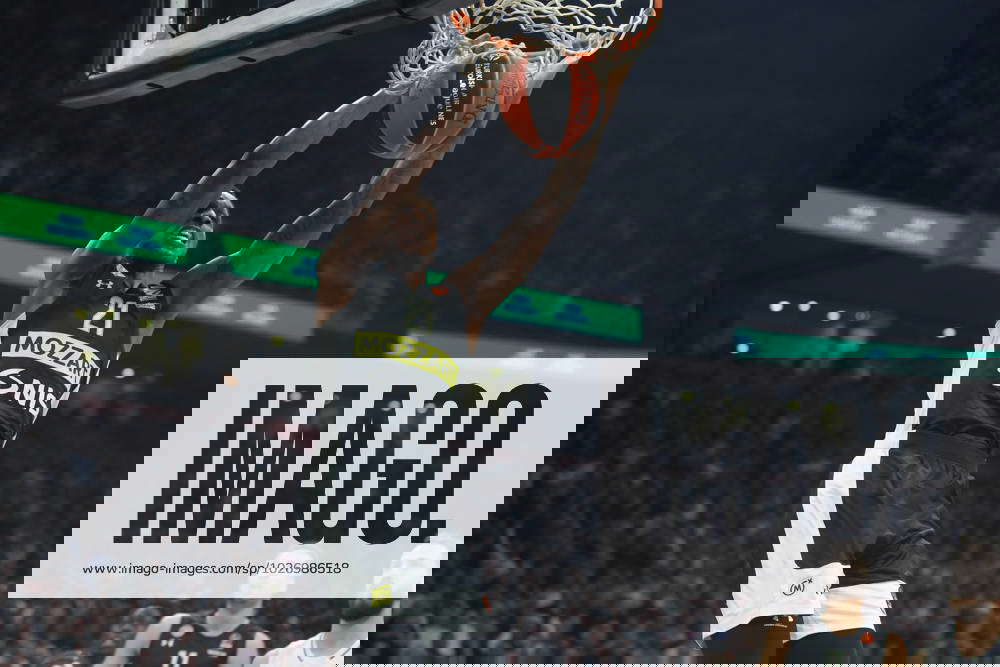 PARTIZAN vs REAL MADRID JAMES NUNNALLY Dzejms Naneli kosarkas Partizana ...