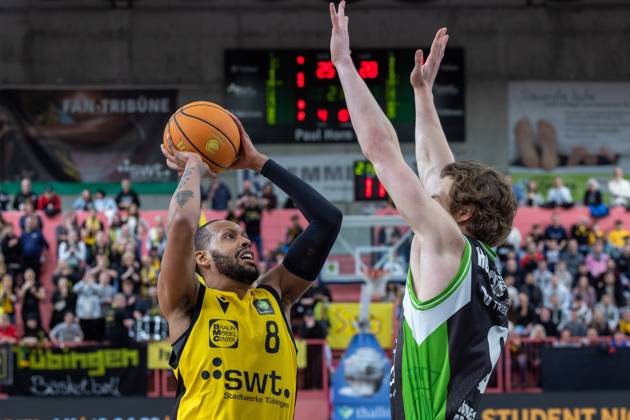 Delante Marcel Jones Tigers Tuebingen, 08 Jordan Terrence Jones WWU ...