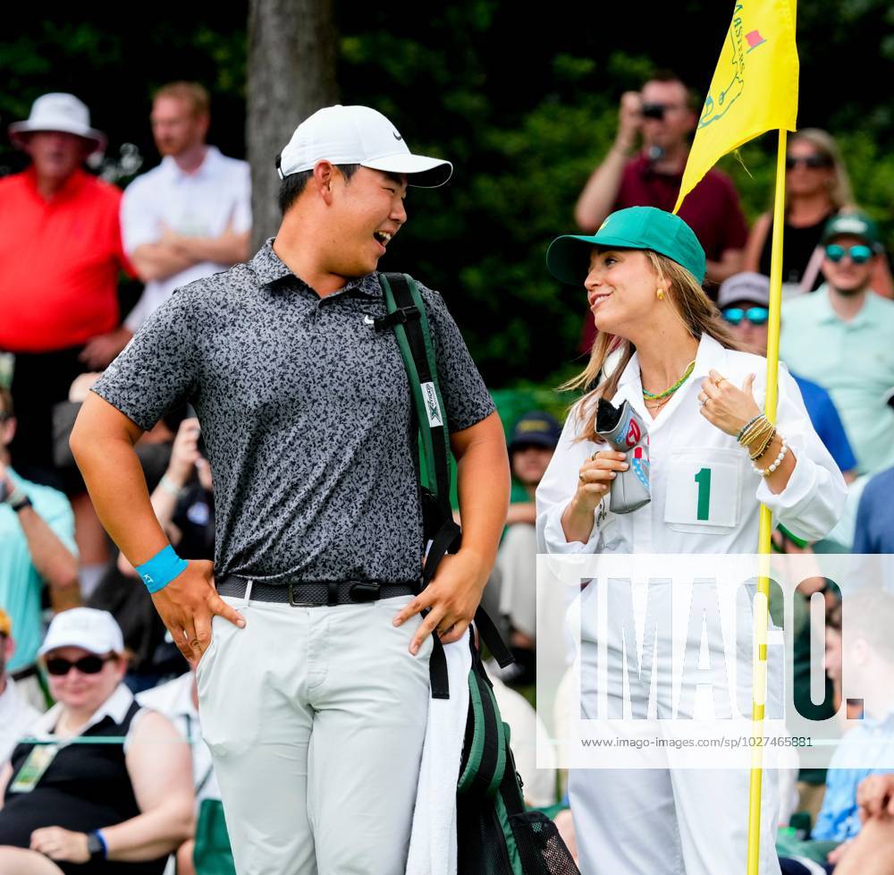 Syndication: Arizona Republic Tom Kim talks with Meredith Scheffler ...