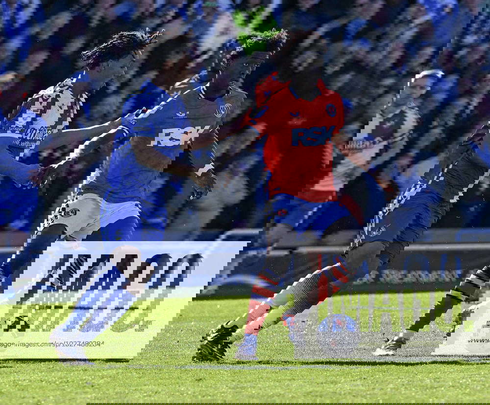 Bristol Rovers v Charlton Athletic Sky Bet League 1 Jesuran Rak-Sakyi ...