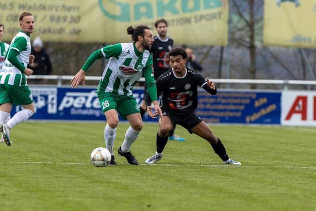 v l Philipp Knochner SV Schalding Heining , Mussa Fofanah FC Ingolstadt ...