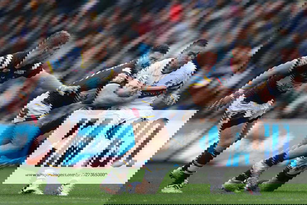 Leeds Rhinos v Huddersfield Giants Betfred Super League Tom Holroyd ...