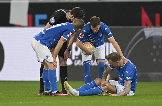 Kevin Vogt TSG 1899 Hoffenheim 22 injury injured TSG 1899 Hoffenheim vs ...