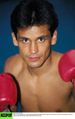 MEX BOX LOPEZ MEXICAN BOXING 1994: Action file photo of mexican boxer and WBC champion Ricardo