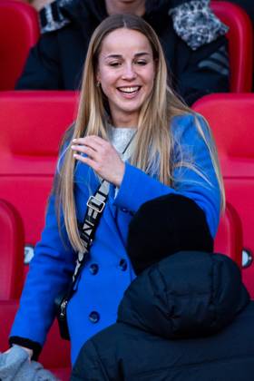 Giulia Gwinn Germany, injured on the tribune with boyfriend Constantin ...
