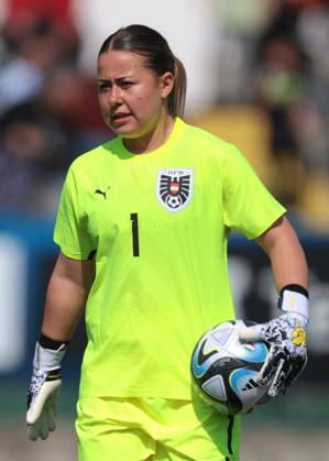 Vercelli, Italy, 11th April 2023. Mariella El Sherif of Austria reacts ...