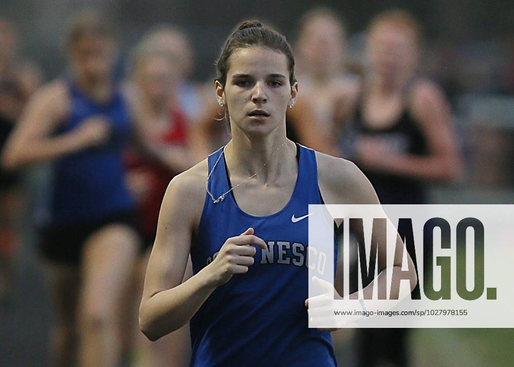 Syndication: The Ames Tribune Colo-Nesco s Sophia Clawson takes a lead ...