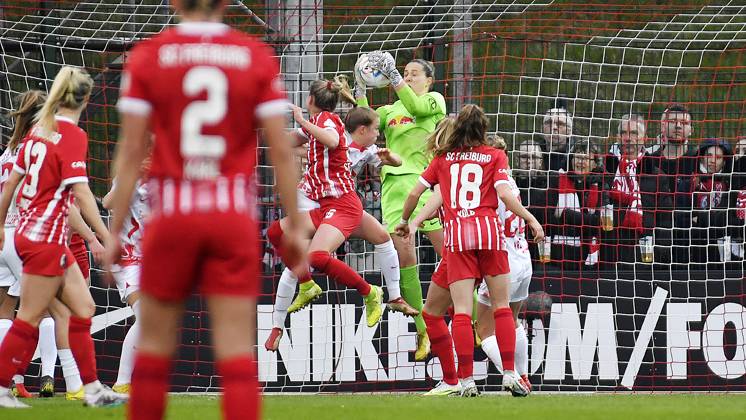 Soccer DFB Pokal Women Semifinal Season 2022 2023, RB Leipzig Women vs ...