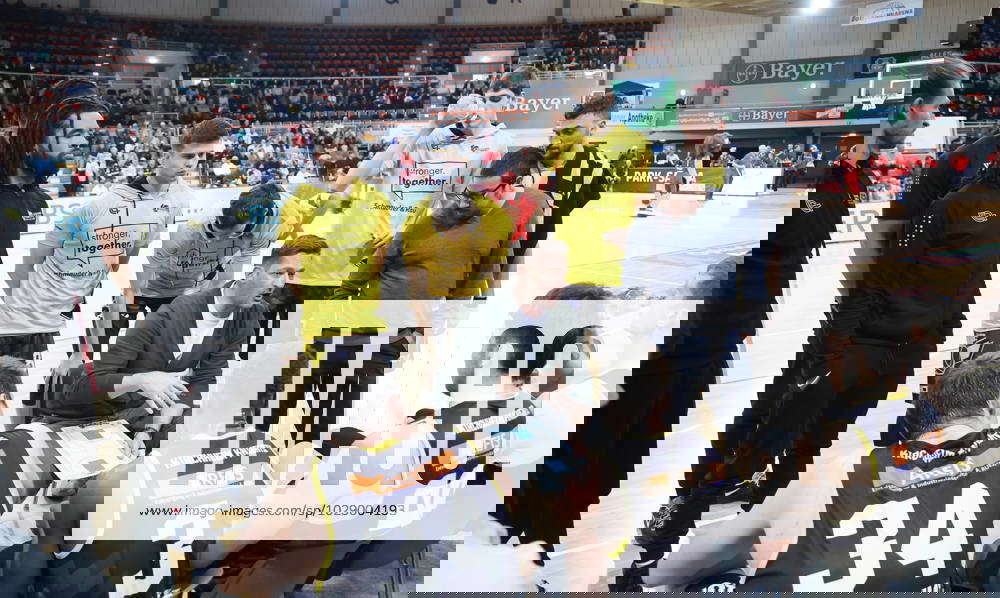 Kirchheims trainer Igor Perovic, Bayer Giants Leverkusen vs Kirchheim ...