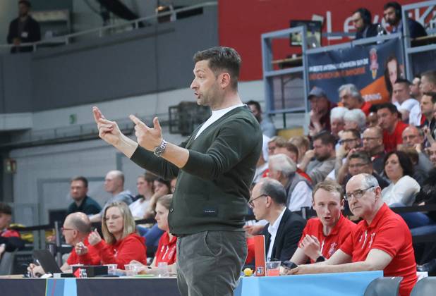 Kirchheims trainer Igor Perovic, Bayer Giants Leverkusen vs Kirchheim ...