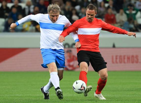 RUSSIA, VOLGOGRAD - : Dynamo s Oleg Veretennikov attends a press ...