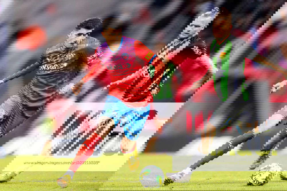 Helsingborgs Amar Muhsin and GAISs Jonas Lindberg during the Superettan ...