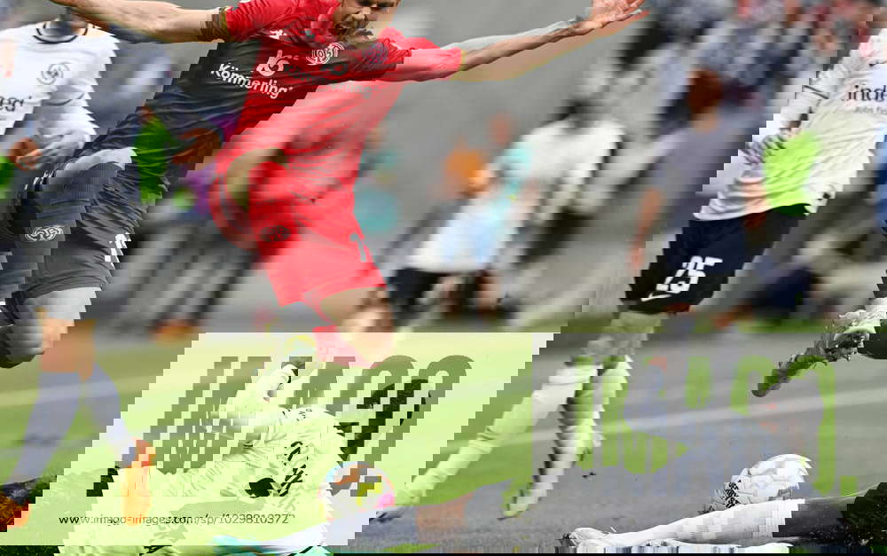 Christopher Lenz re against Marcus Ingvartsen photographed at the ...