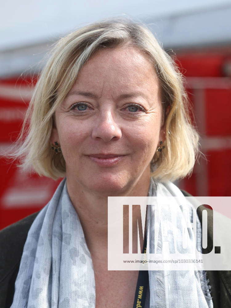 Deutsche Sportjournalistin und Sportmanagerin Sabine Kehm ADAC GT ...