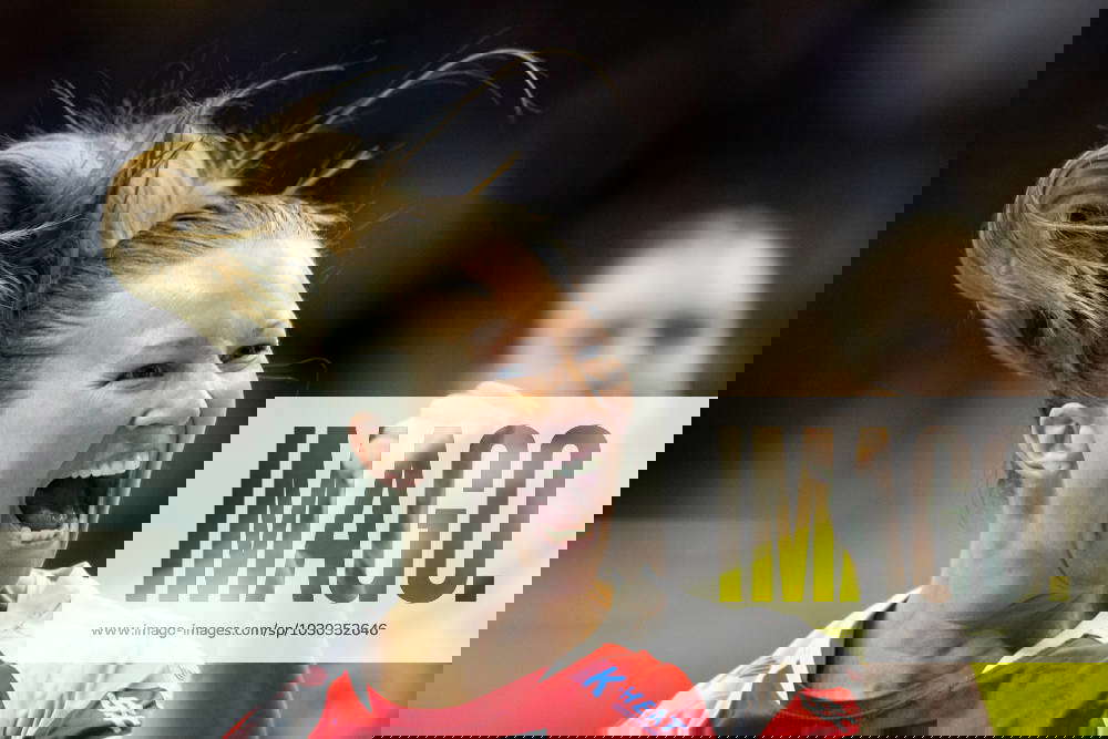 H65 Höörs Cassandra Tollbring cheers during the SHE final three between Sävehof and H65 Höör on in