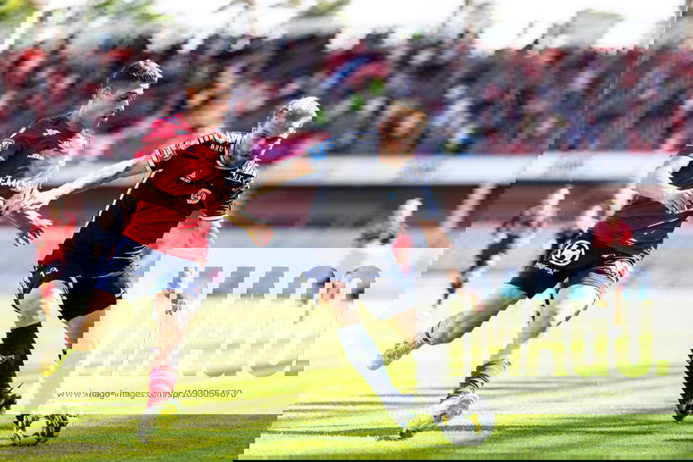 230604 Östers Ahmed Bonnah and Utsiktens Erik Gunnarsson during the ...