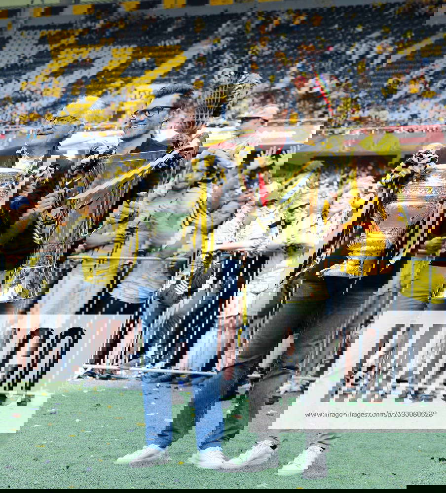 Young Boys FC Lugano YB owner Hans Ueli Rihs and coach Raphael Wicky ...