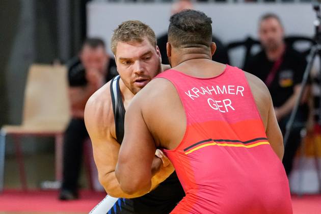 Jello Krahmer ASV Schorndorf 1908 e V , red in the fight, fighting ...