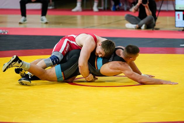 Anton Vieweg RV Eichenkranz Lugau, red in the fight, fighting, fighting ...