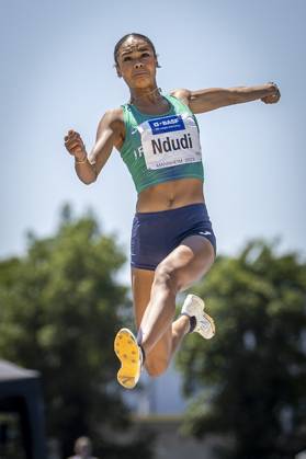 29 BAUHAUS Junior Gala Mannheim, 25 06 2023 Elizabeth NDUDI Ireland IRL ...