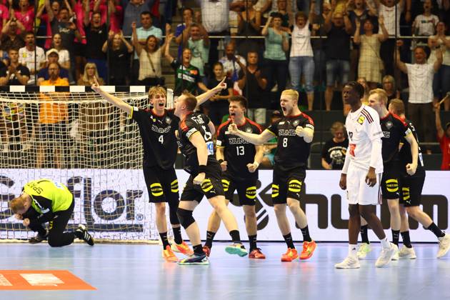 German players celebrate victory against France and entry into ...