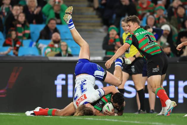 NRL RABBITOHS BULLDOGS, Alex Johnston of the Rabbitohs scores a try ...