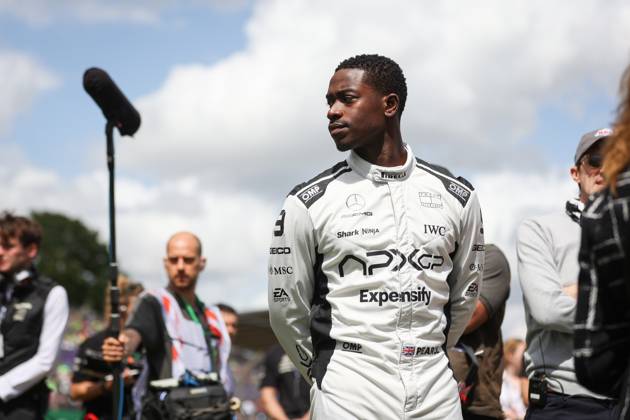 IDRIS Damson Alade-Bo (GBR), actor playing Joshua Pearce, driver of the ...