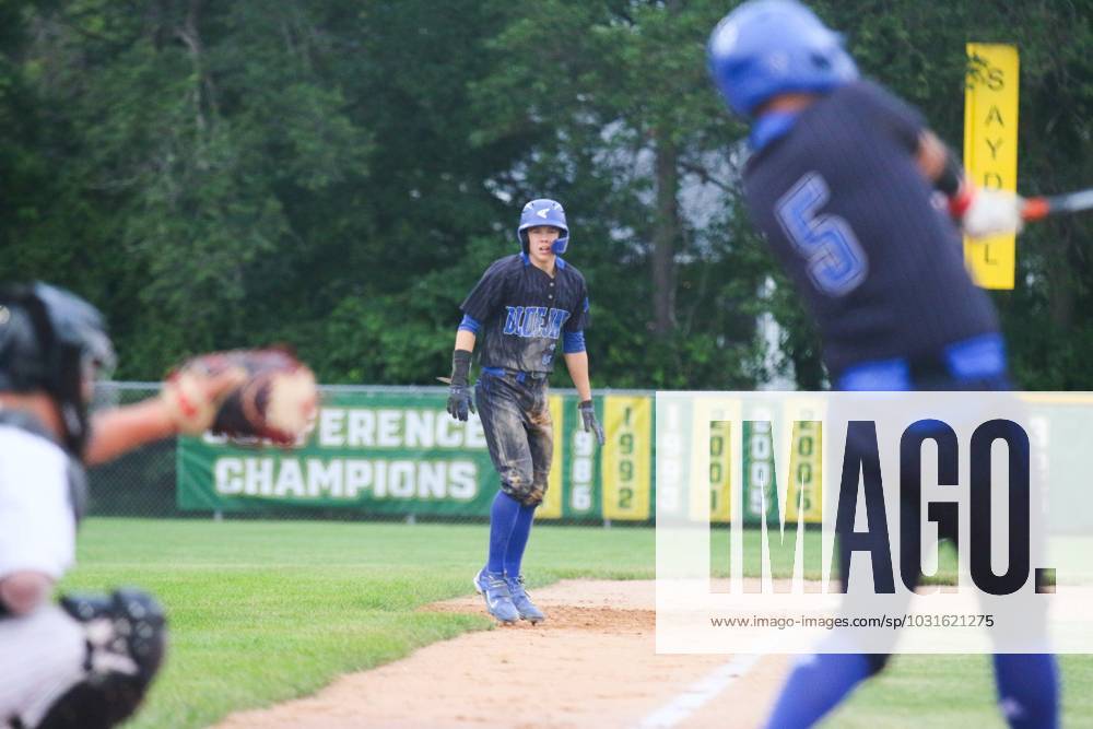 Syndication: Perry Chief Perry s Owen Myers looks to score for the ...