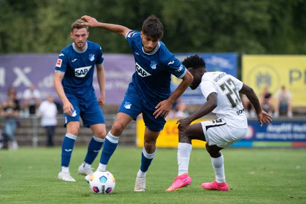 Muhammed Damar TSG 1899 Hoffenheim II, 18 in duel with Sascha Korb VfR ...