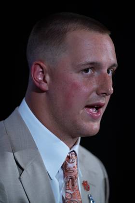 Syndication: The Tennessean Auburn s Luke Deal takes part in the 2023 ...