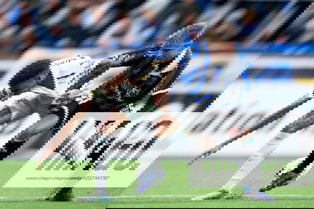 AIKs Rui Modesto and Siriuss Dennis Widgren during the Allsvenskan ...